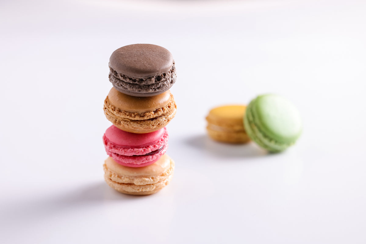 Assorted Macaroons - 6 pieces – MOMAC Food and Beverage